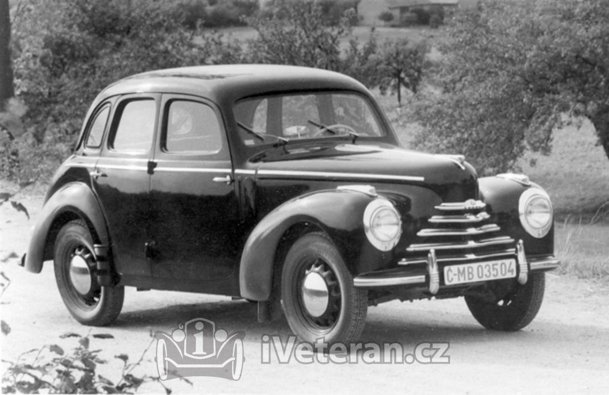 Prodám Škoda 1102 sedan, platné doklady r.v. 1952 - i-Veteran.cz