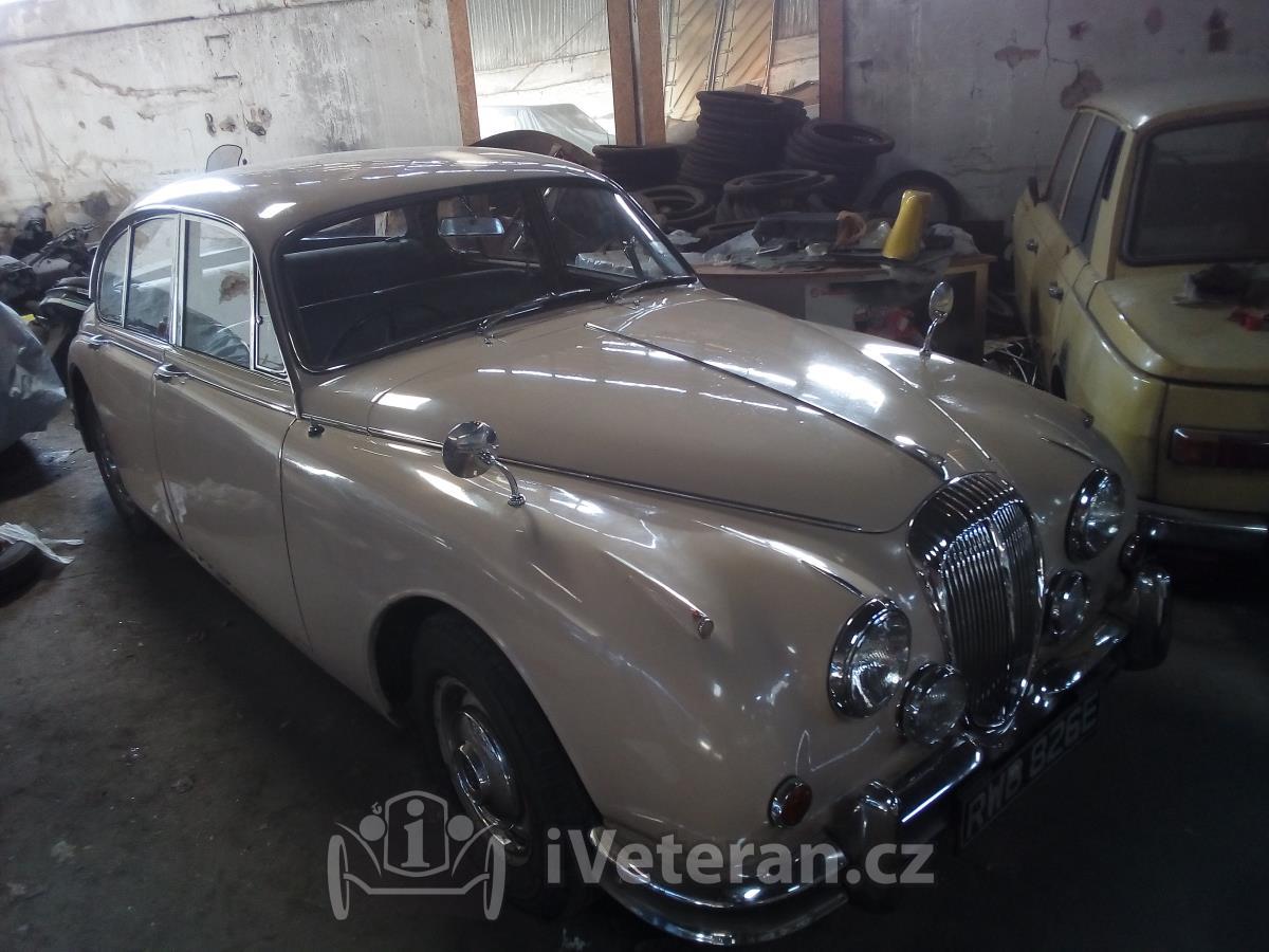 Prodám Jaguar Mk2 / Daimler V8 r.v. 1967 - i-Veteran.cz