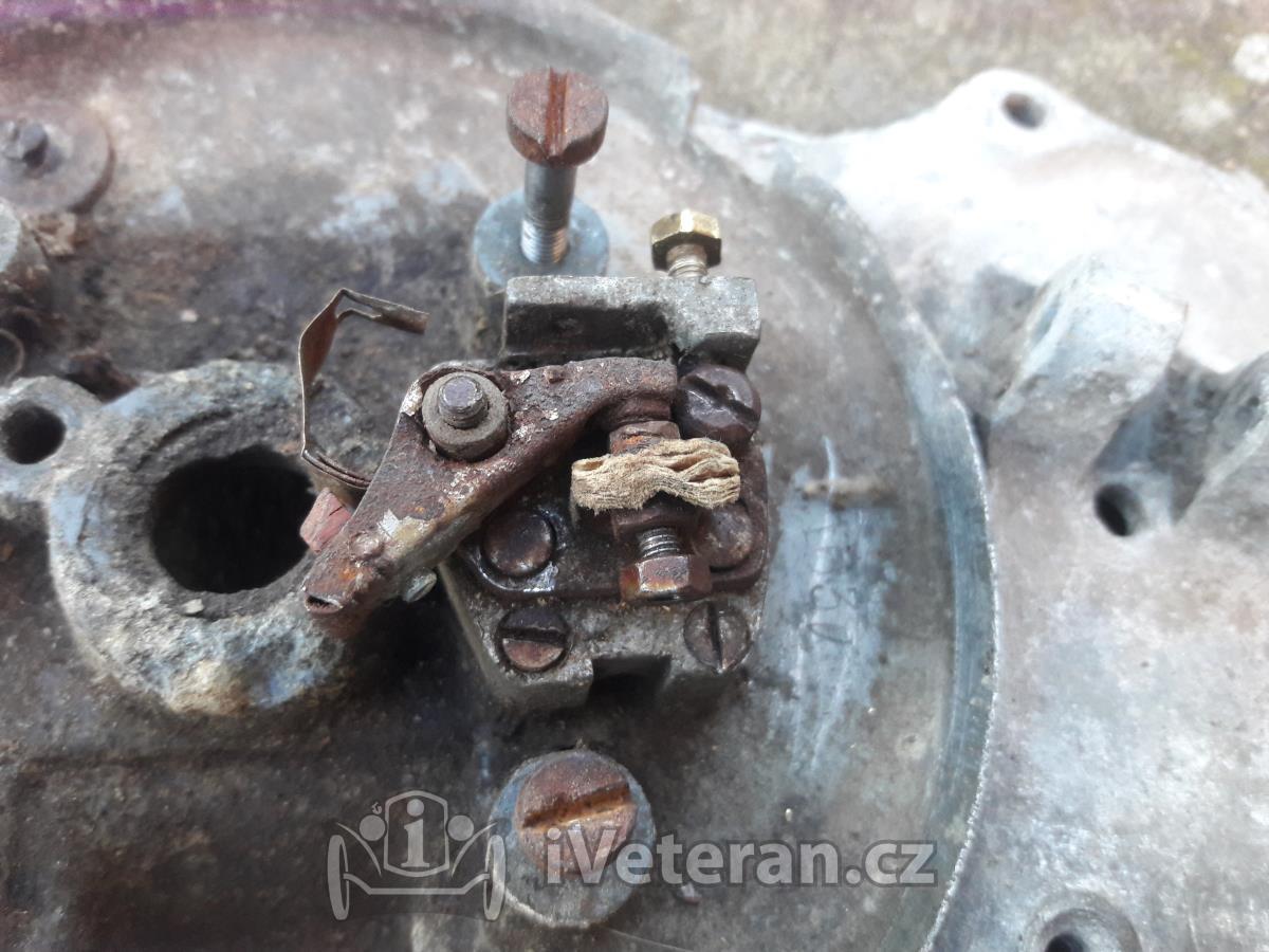 Koupím Jawa Robot - přerušovač zapalování - i-Veteran.cz